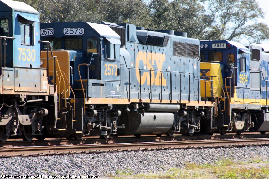 CSX 2573